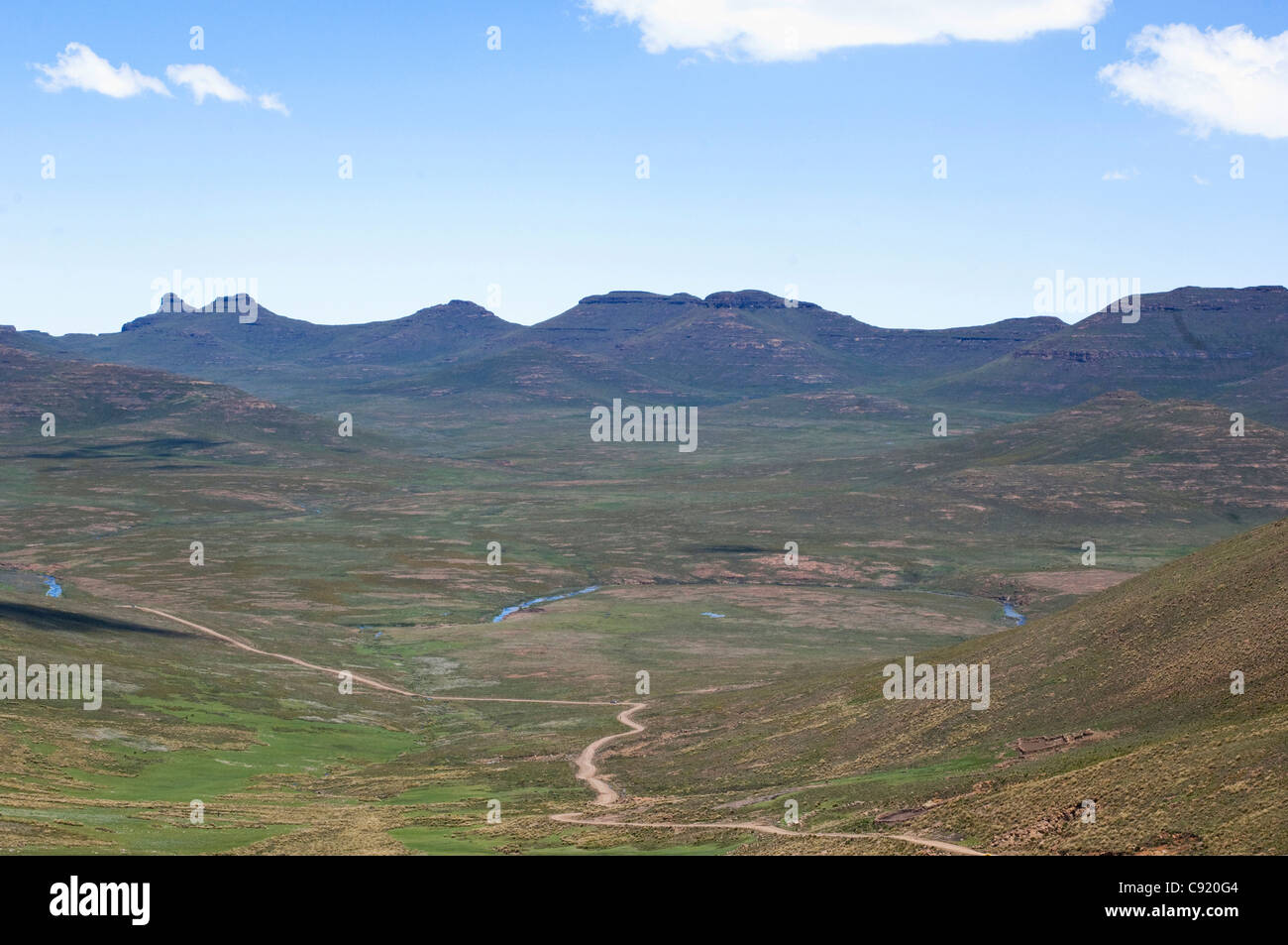 Black mountain pass hi-res stock photography and images - Alamy