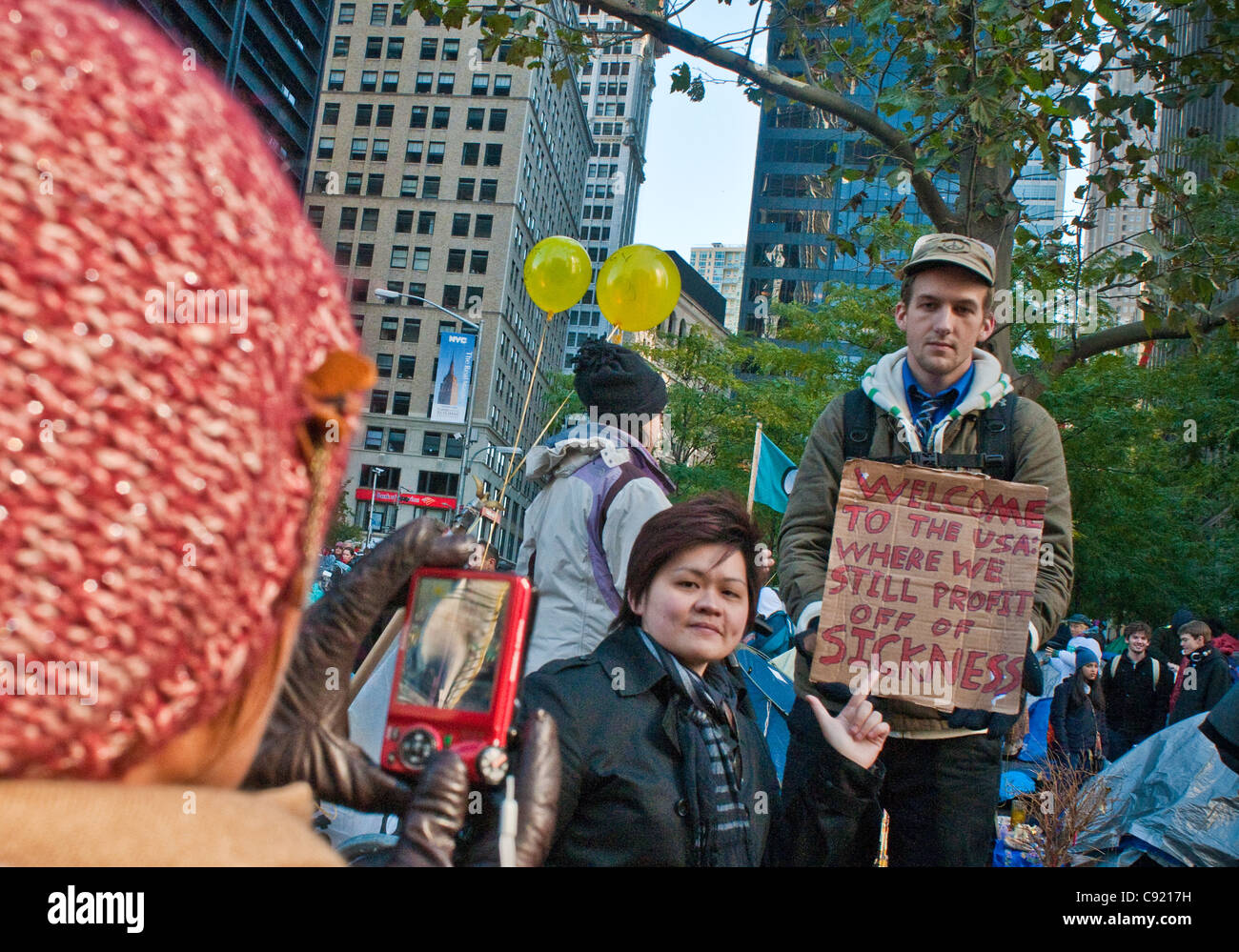 Occupy Wall Street OWS protest demonstration, Zuccotti Park, Manhattan ...