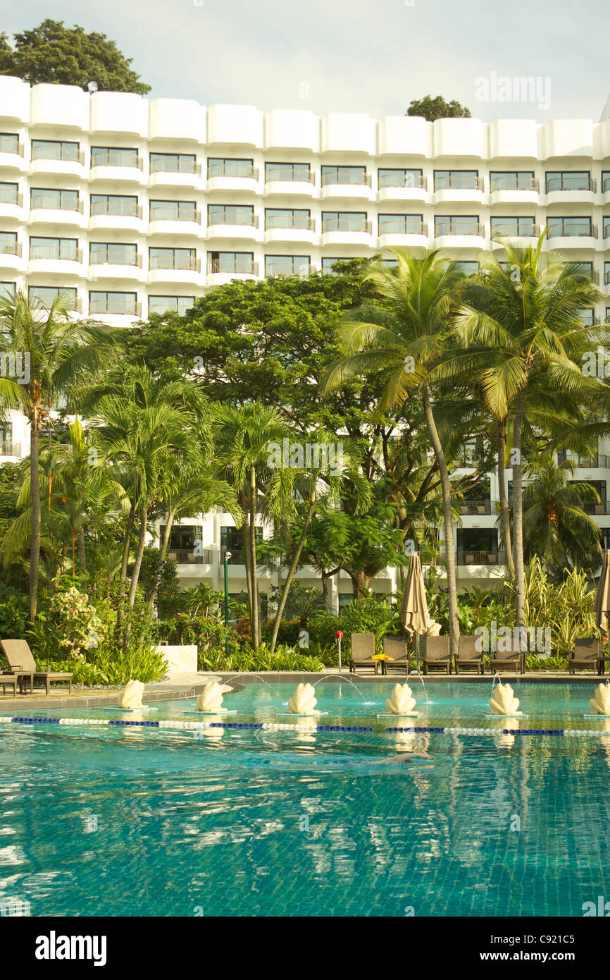 An image of a resort swimming pool Stock Photo - Alamy