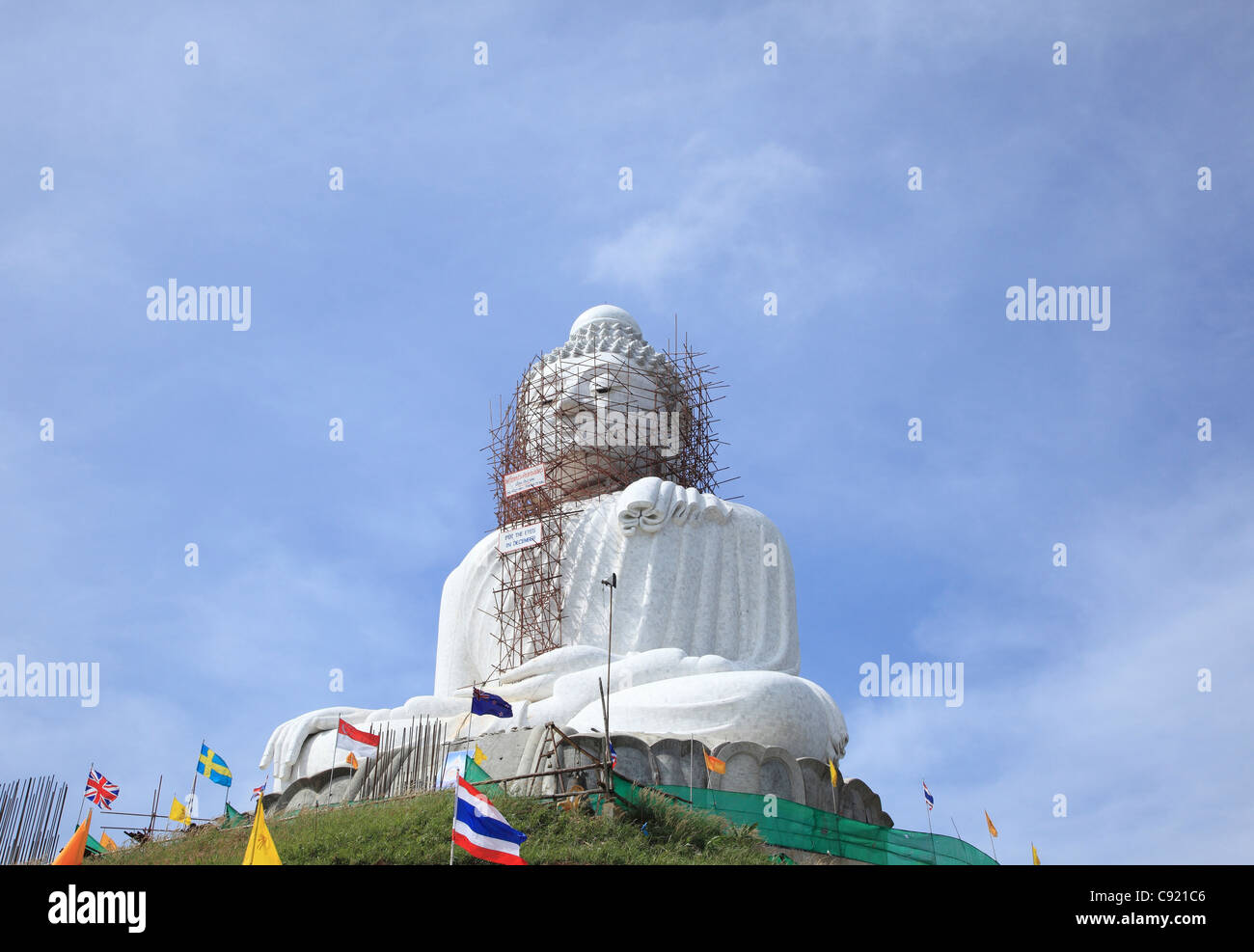 White stone statue hi-res stock photography and images - Alamy