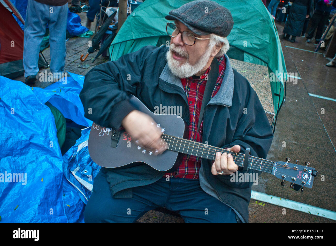 Unique protest signs hi-res stock photography and images - Alamy