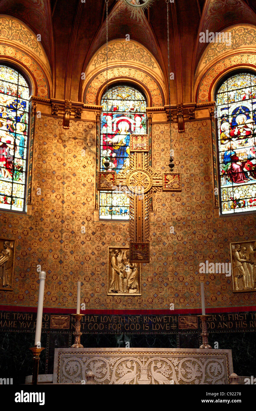 Trinity Church stands in the Back Bay of Boston and the current ...