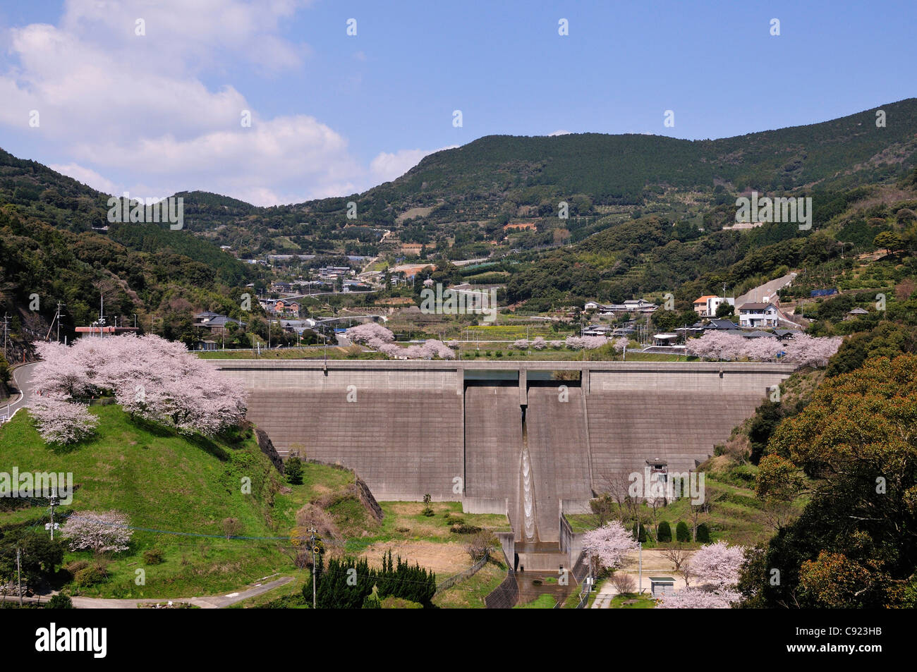 Nagayo is a town very close to Nagasaki city. There is a dam in the ...