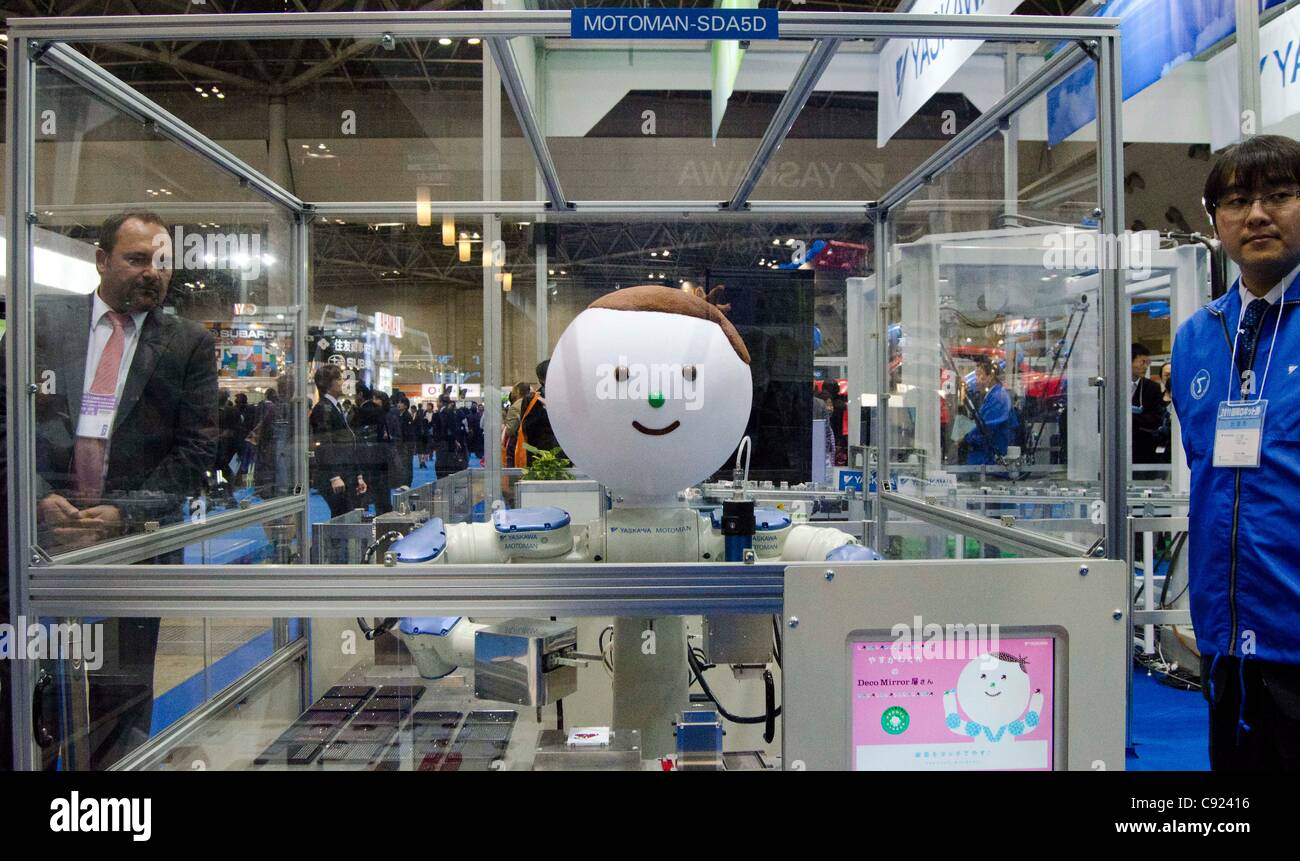 November 9th, 2011 : Tokyo, Japan â A newly invented robot performs ...