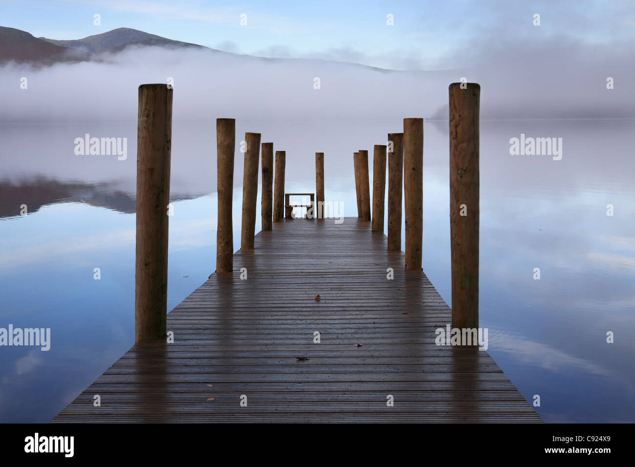 Derwentwater jetty lake district hi-res stock photography and images ...