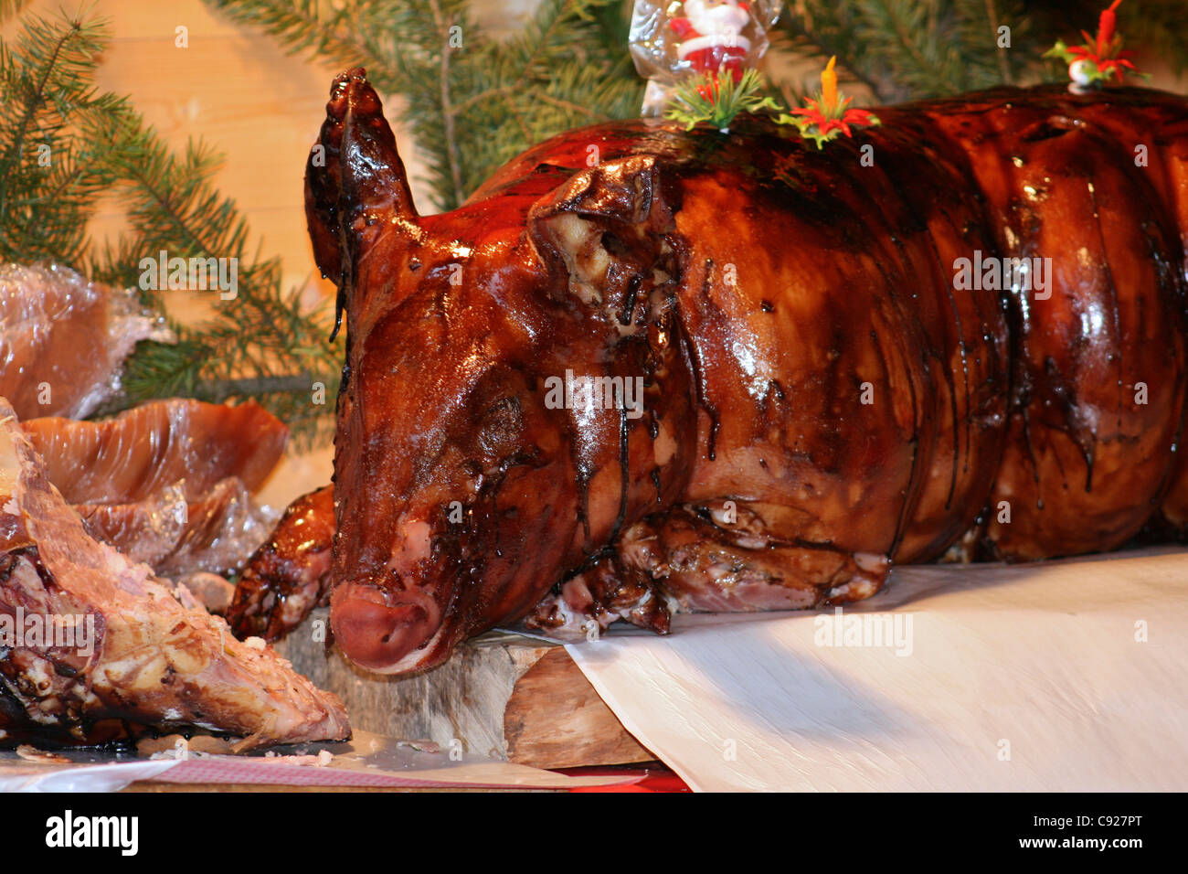 Cooked hog hi-res stock photography and images - Alamy