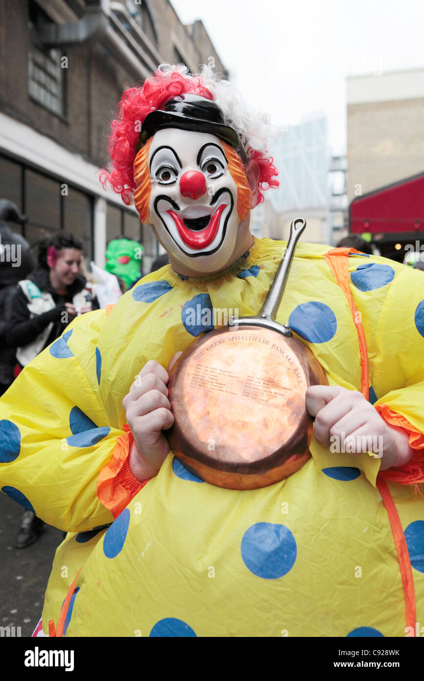 Merry clown amusing audience hi-res stock photography and images - Alamy