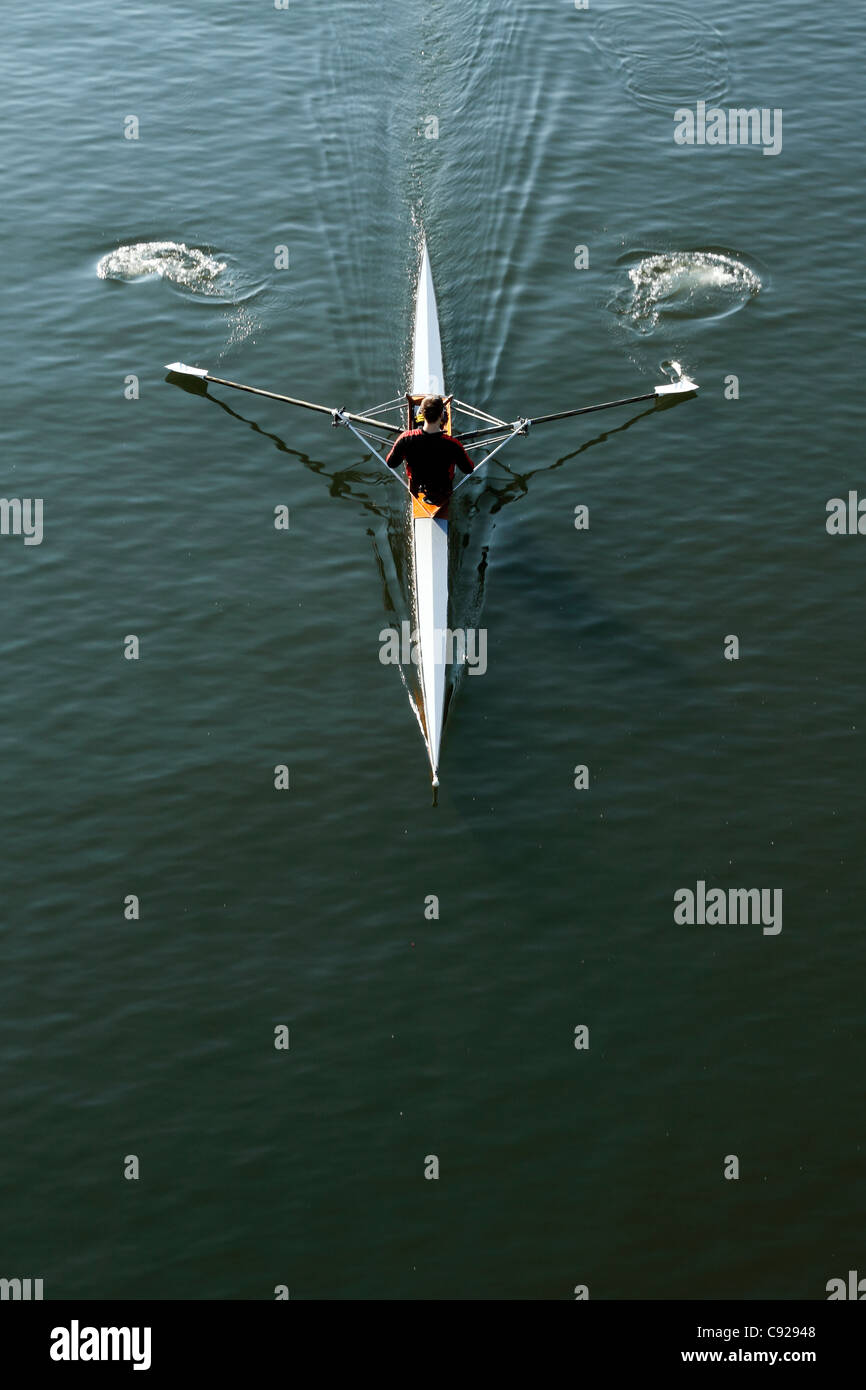 Rowing skiff hi-res stock photography and images - Alamy