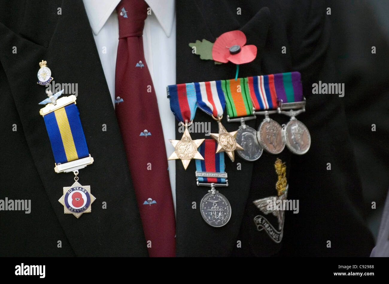 National service of remembrance marking Armistice Day at the Cenotaph ...
