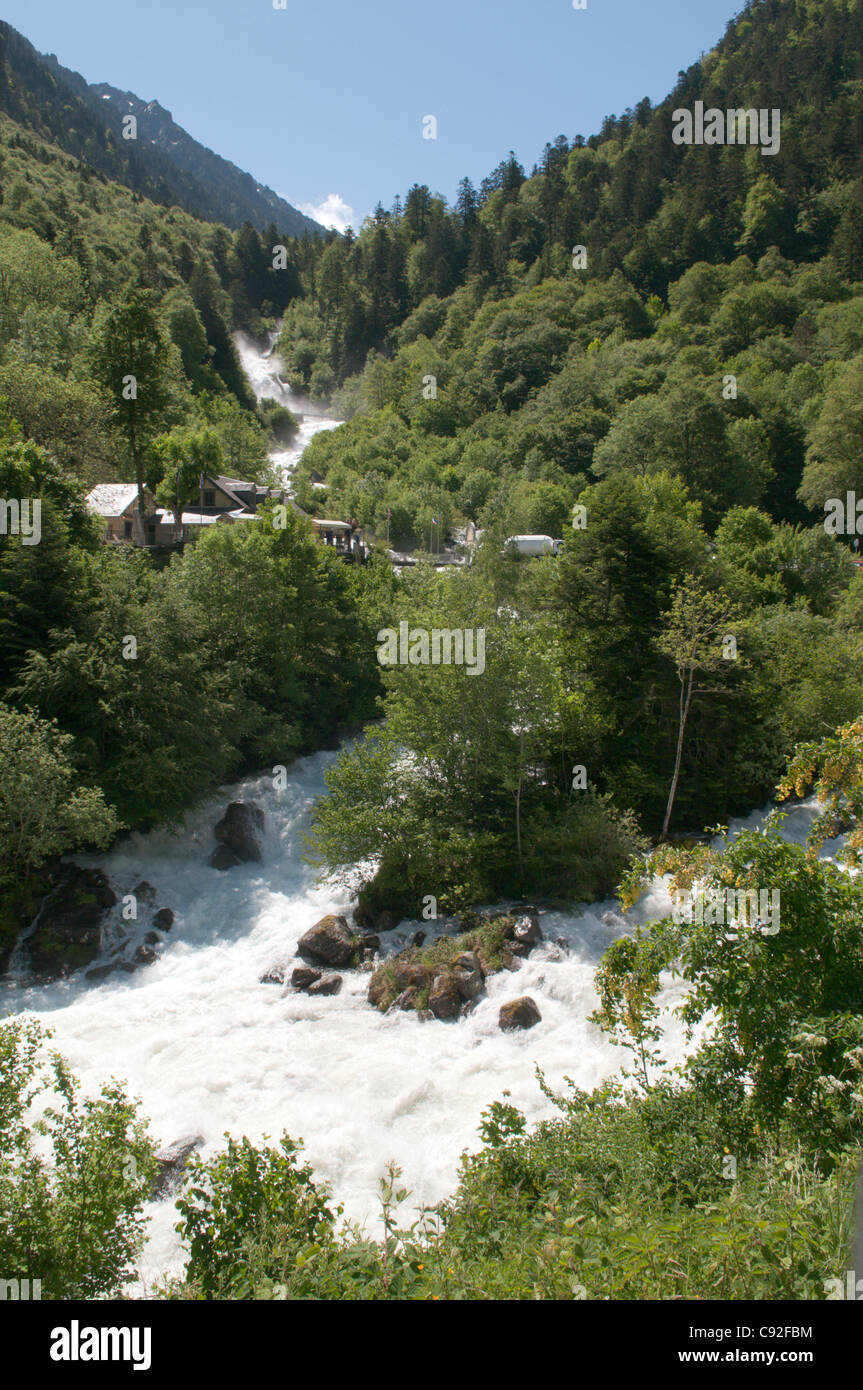 Lutour cascade hi-res stock photography and images - Alamy