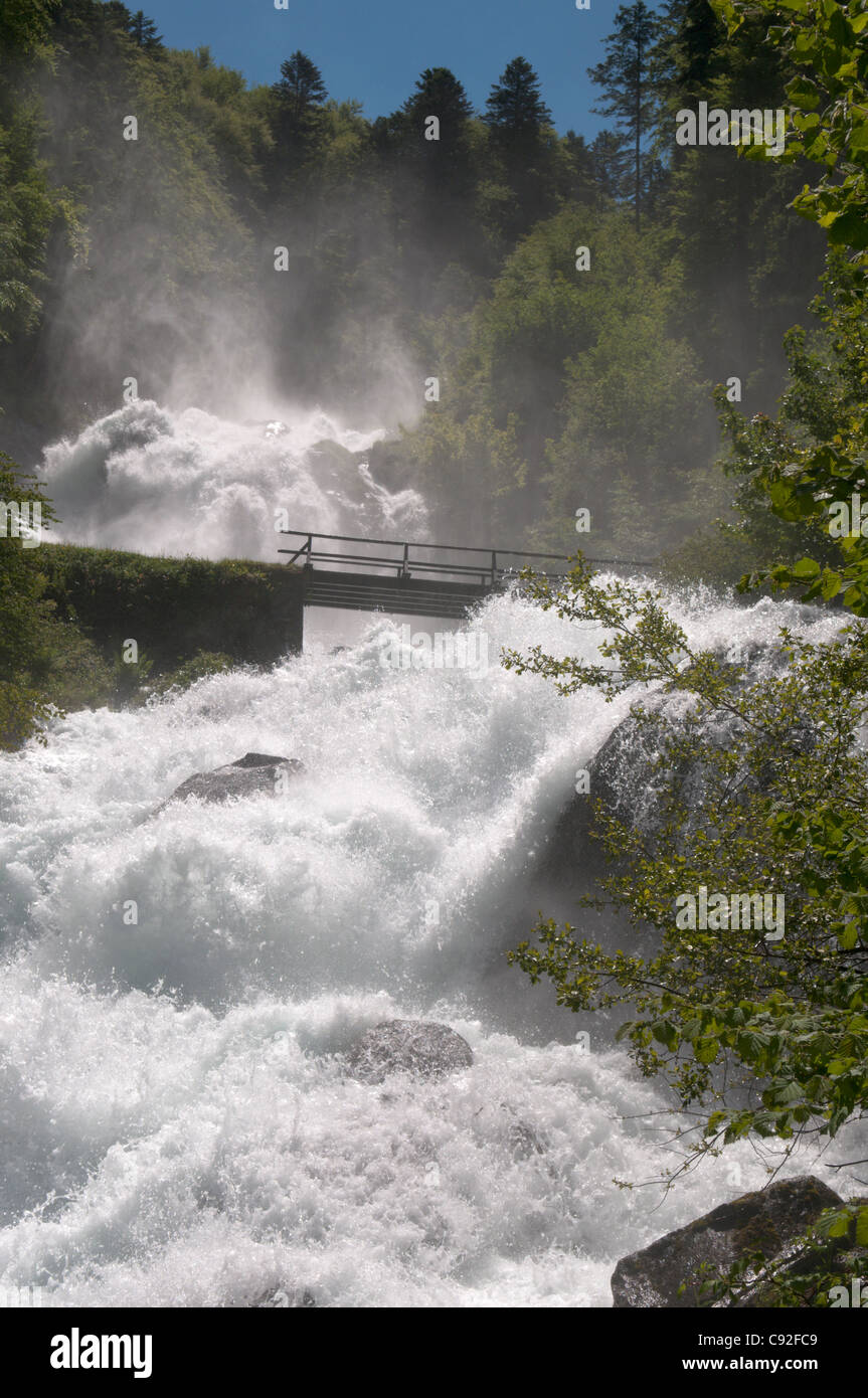 Lutour cascade hi-res stock photography and images - Alamy