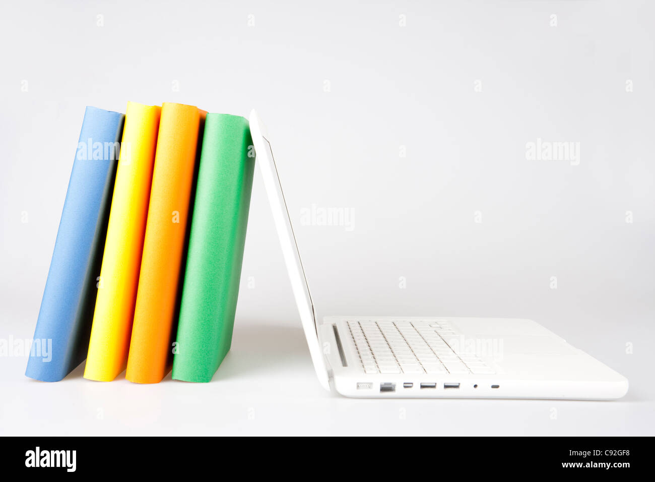 Small format books hi-res stock photography and images - Alamy