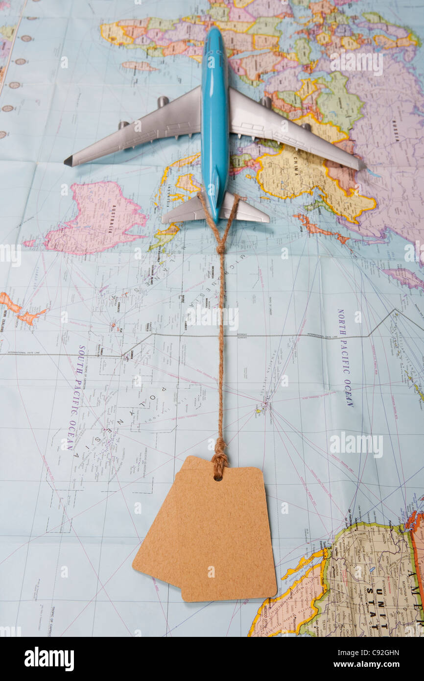 Airplane map tag hi-res stock photography and images - Alamy