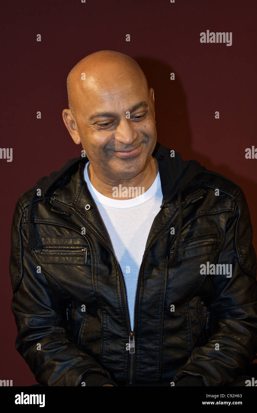 Bologna (IT) 09/Nov/2011: Movie Press Preview of "Chocolate Lesson 2 ...