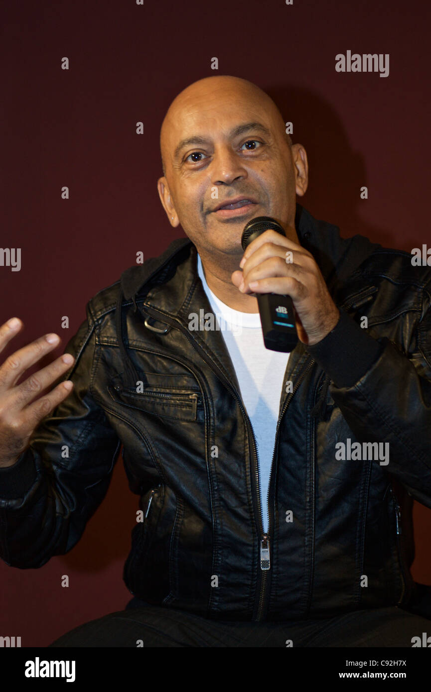 Bologna (IT) 09/Nov/2011: Movie Press Preview of "Chocolate Lesson 2 ...