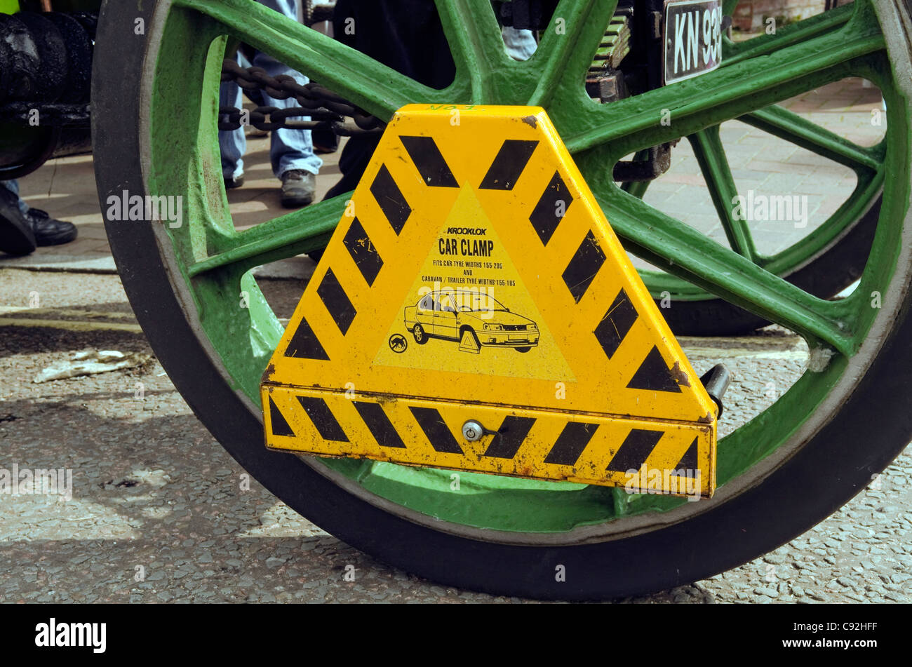 Car clamp hi-res stock photography and images - Alamy