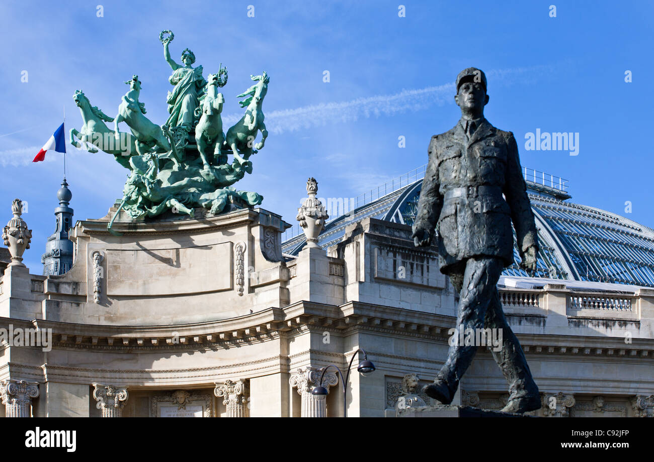Statue de clemenceau hi-res stock photography and images - Alamy