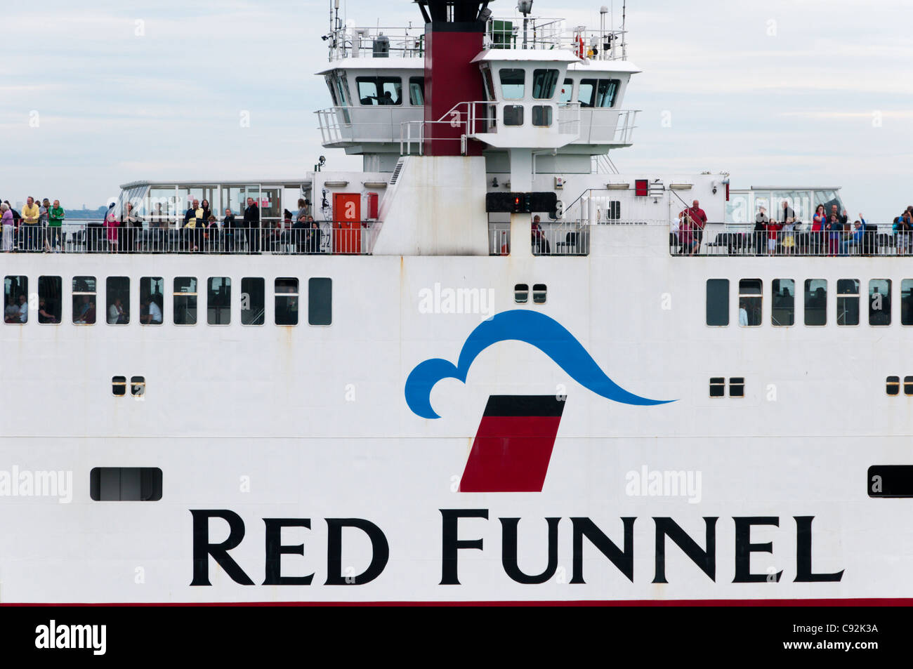 Red funnel car ferry hi-res stock photography and images - Alamy