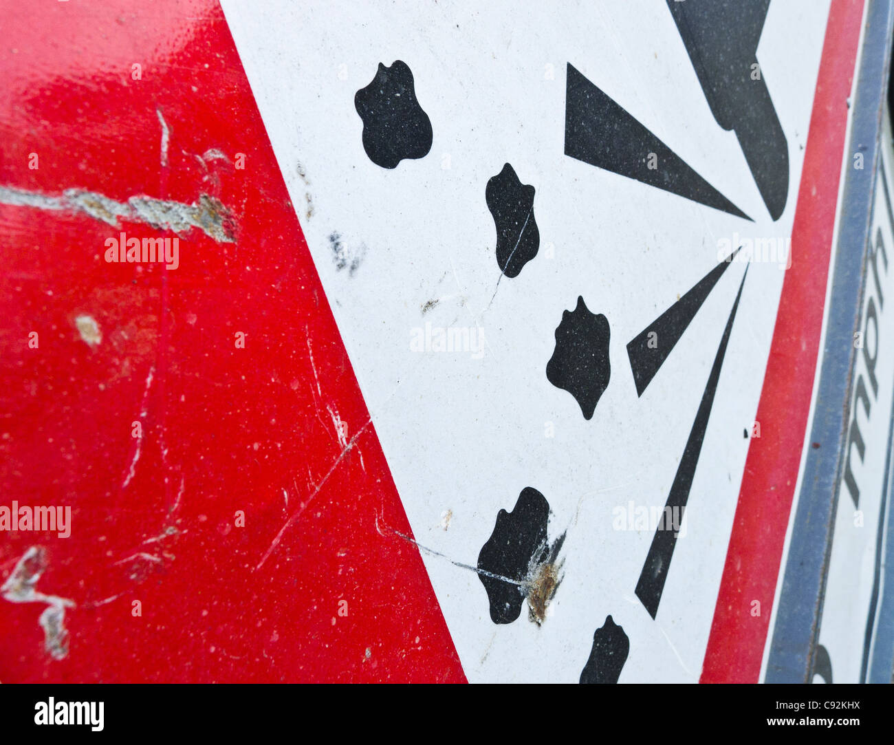 Loose gravel warning sign hi-res stock photography and images - Alamy