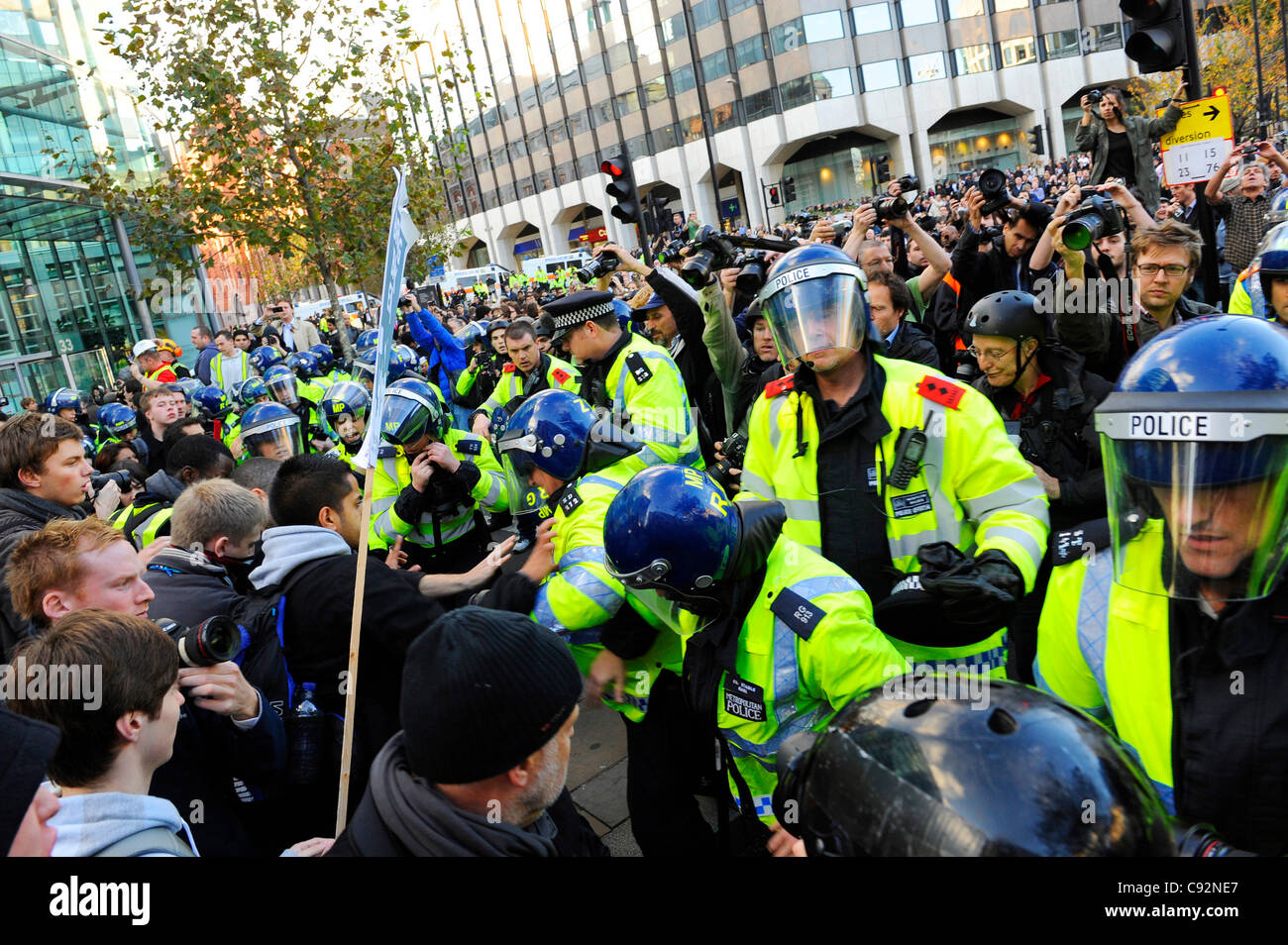 Studentprotestnov hi-res stock photography and images - Alamy