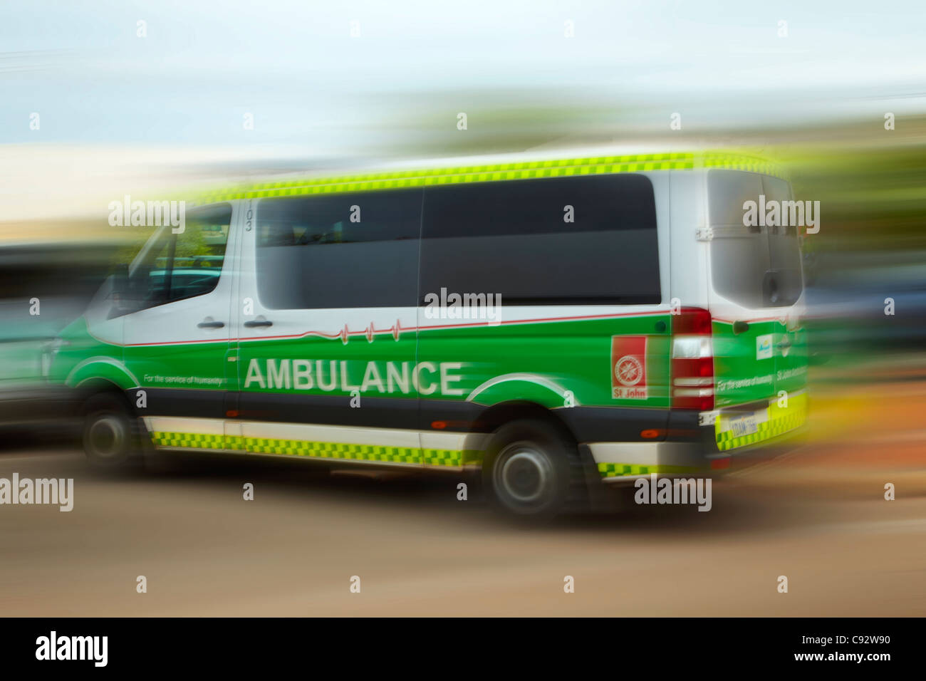Speeding ambulance hi-res stock photography and images - Alamy