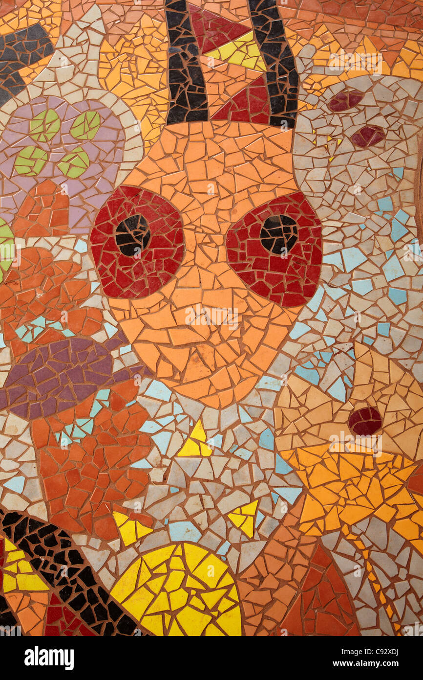 Snake mosaic hi-res stock photography and images - Alamy