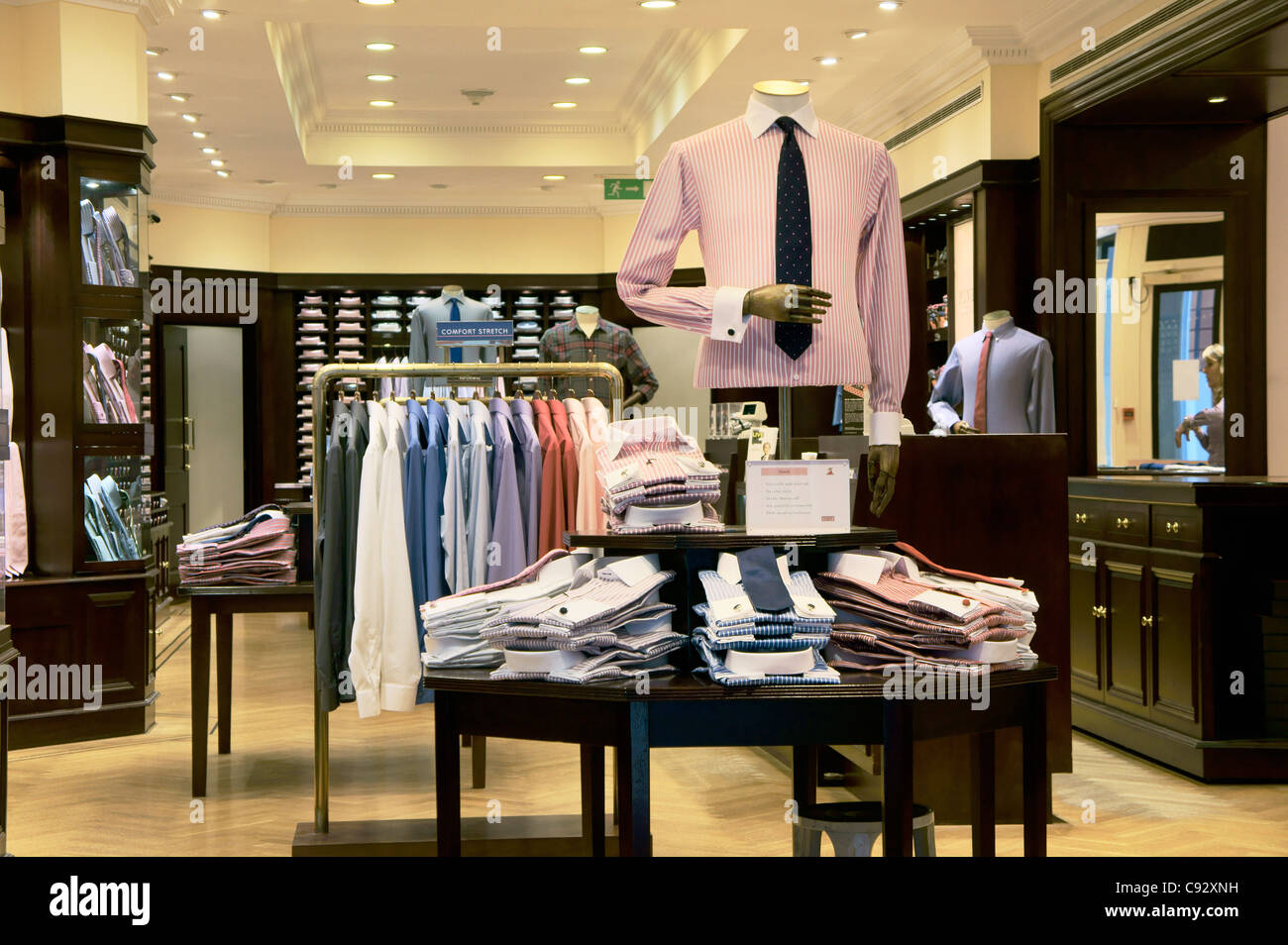 Inside clothes shop uk High Resolution Stock Photography and Images - Alamy