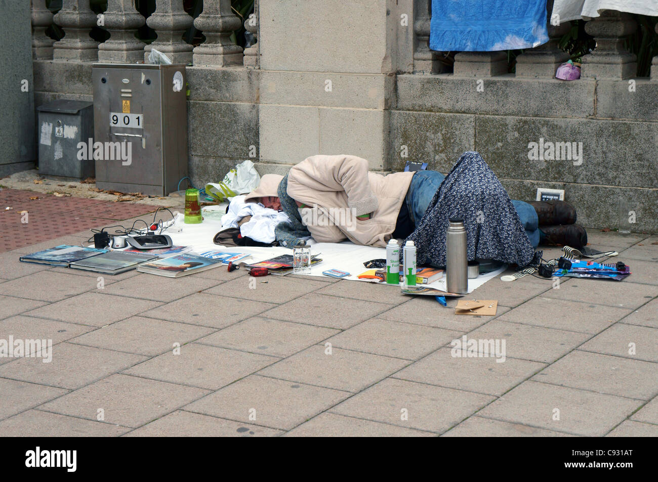 Homeless tramp hi-res stock photography and images - Alamy