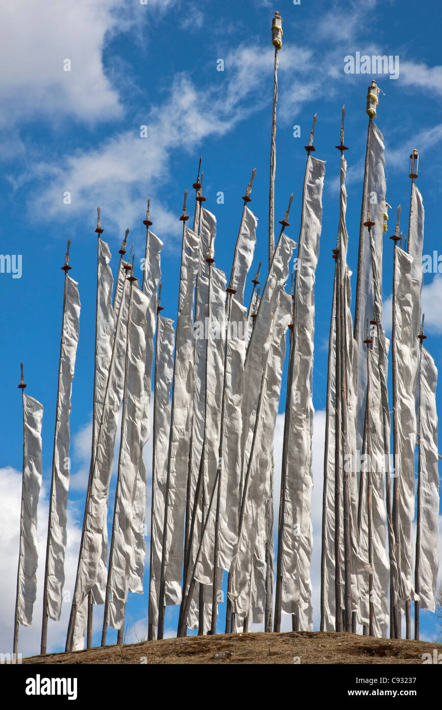Lungdhar flags hi-res stock photography and images - Alamy