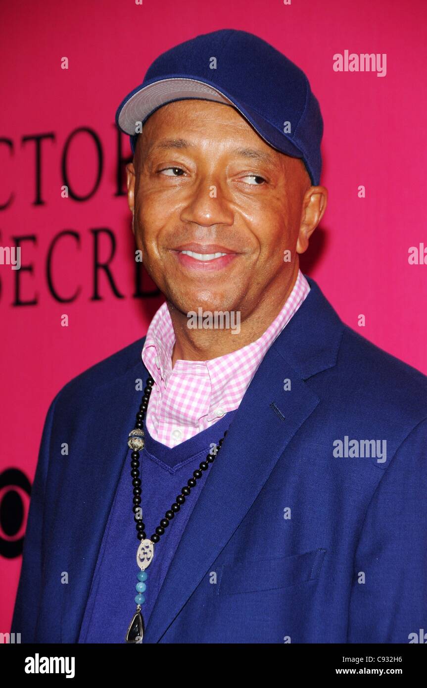 Russell Simmons at arrivals for 2011 Victoria's Secret Fashion Show ...