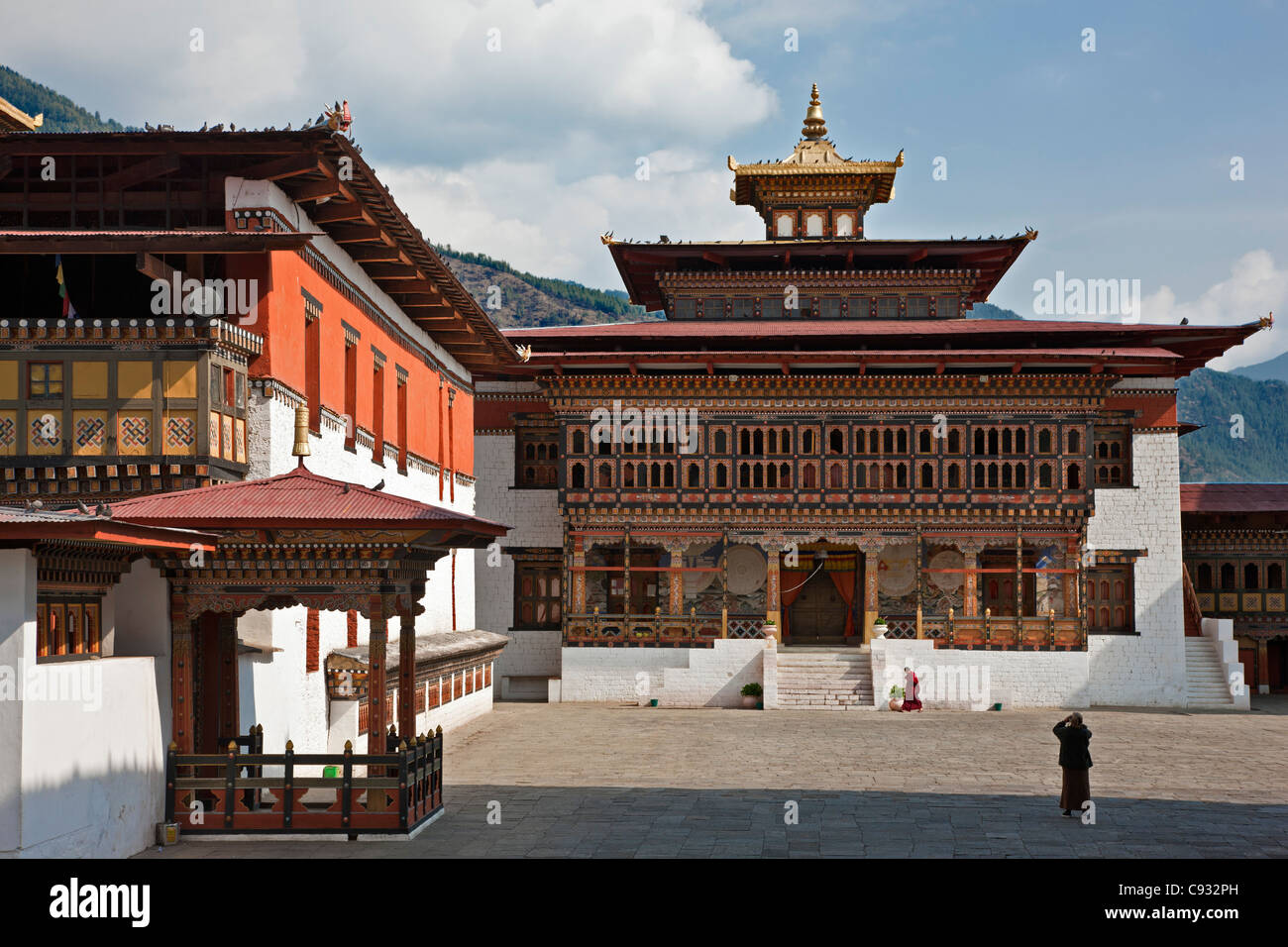 Monastic architecture hi-res stock photography and images - Alamy