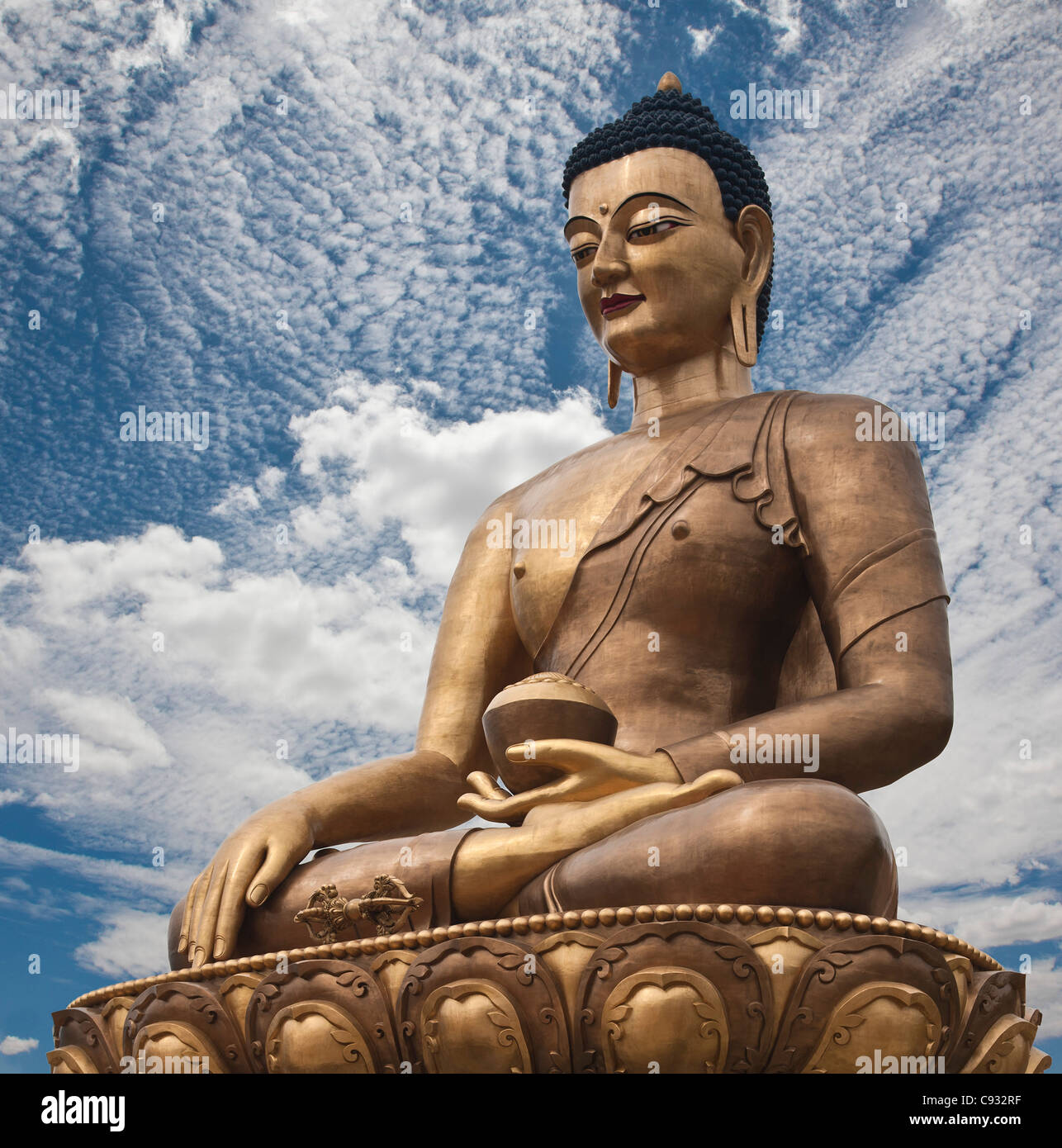 Vajra throne buddha hi-res stock photography and images - Alamy