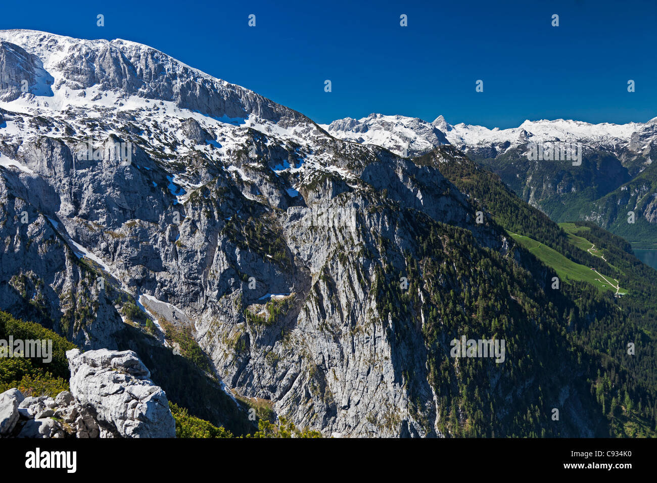 Panoramic view of the Hoher Goll Mountain, Berchtesgaden National Park ...