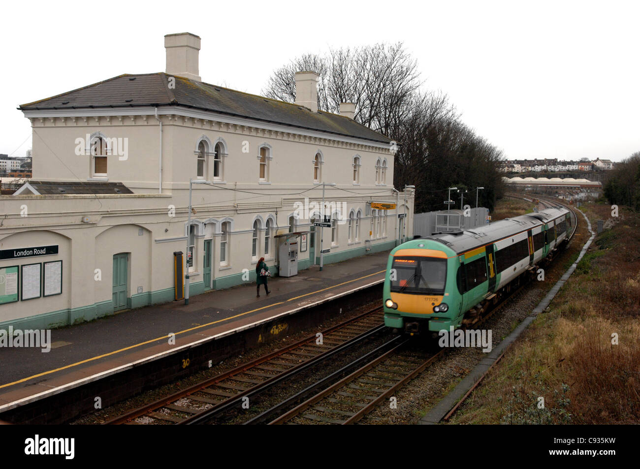 A train passes through the London Road Brighton railway station Stock ...