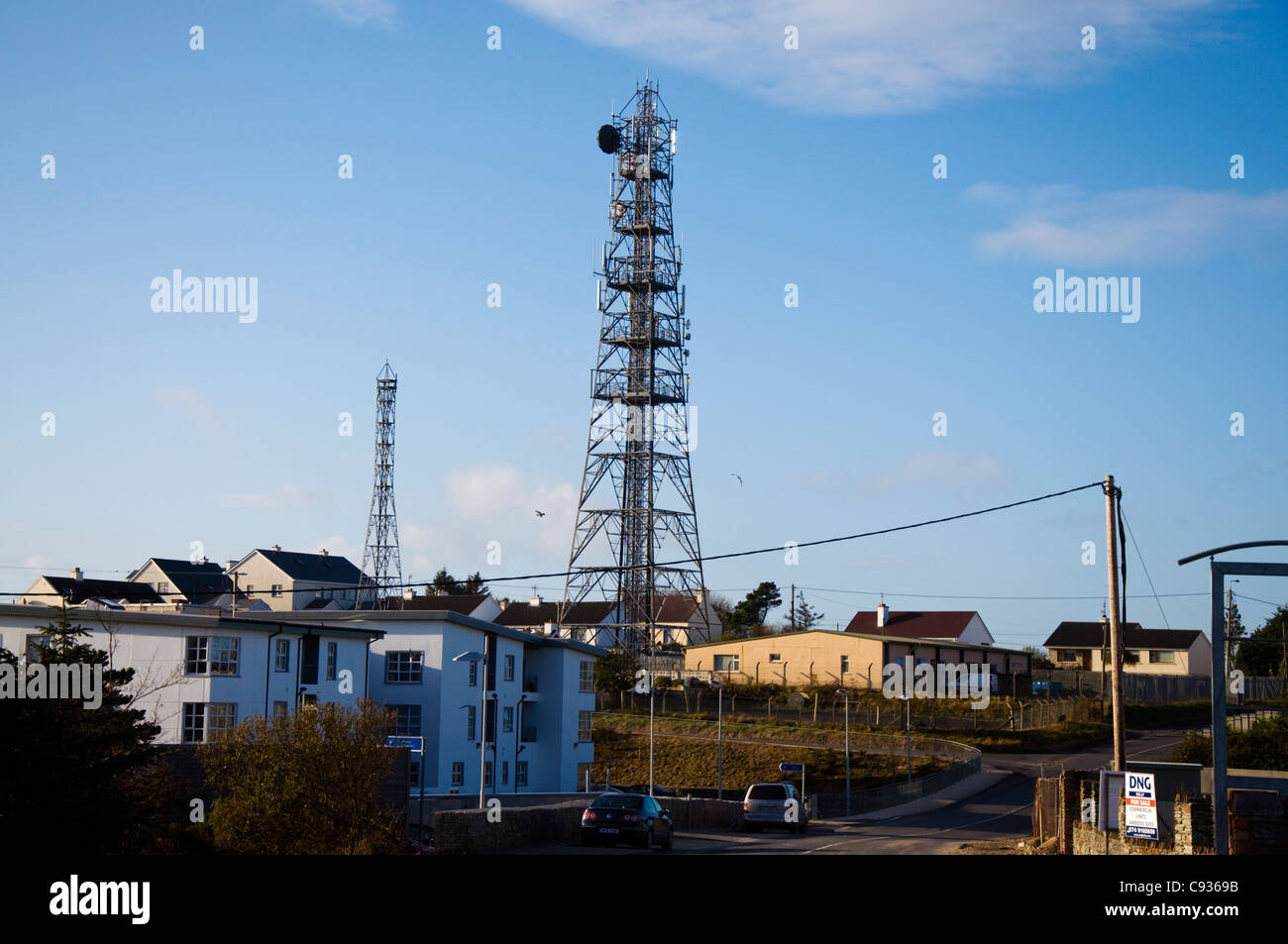 Radio telephone mobile phone mast Stock Photo - Alamy