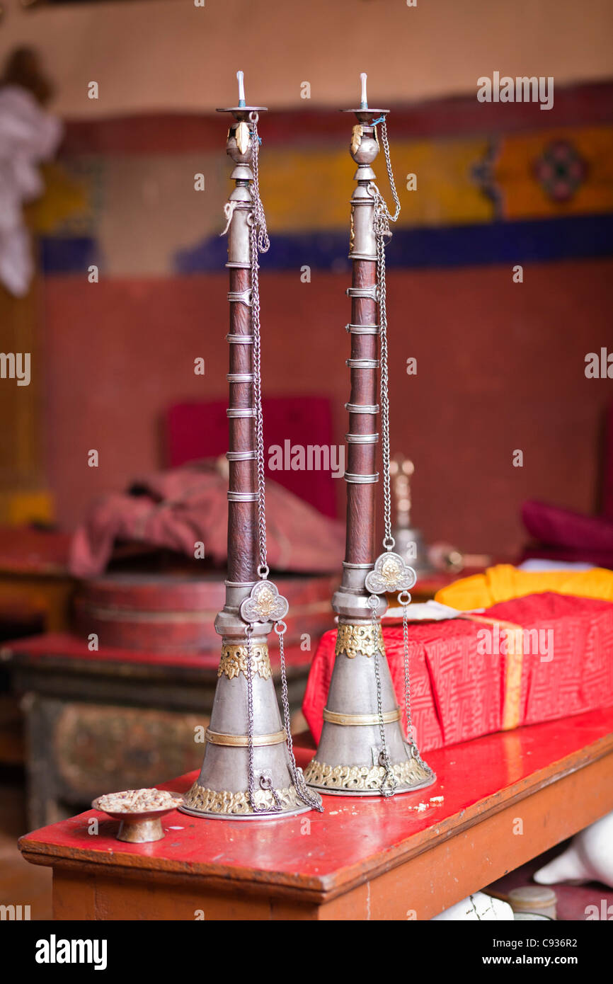 Ceremonial trumpets hi-res stock photography and images - Alamy