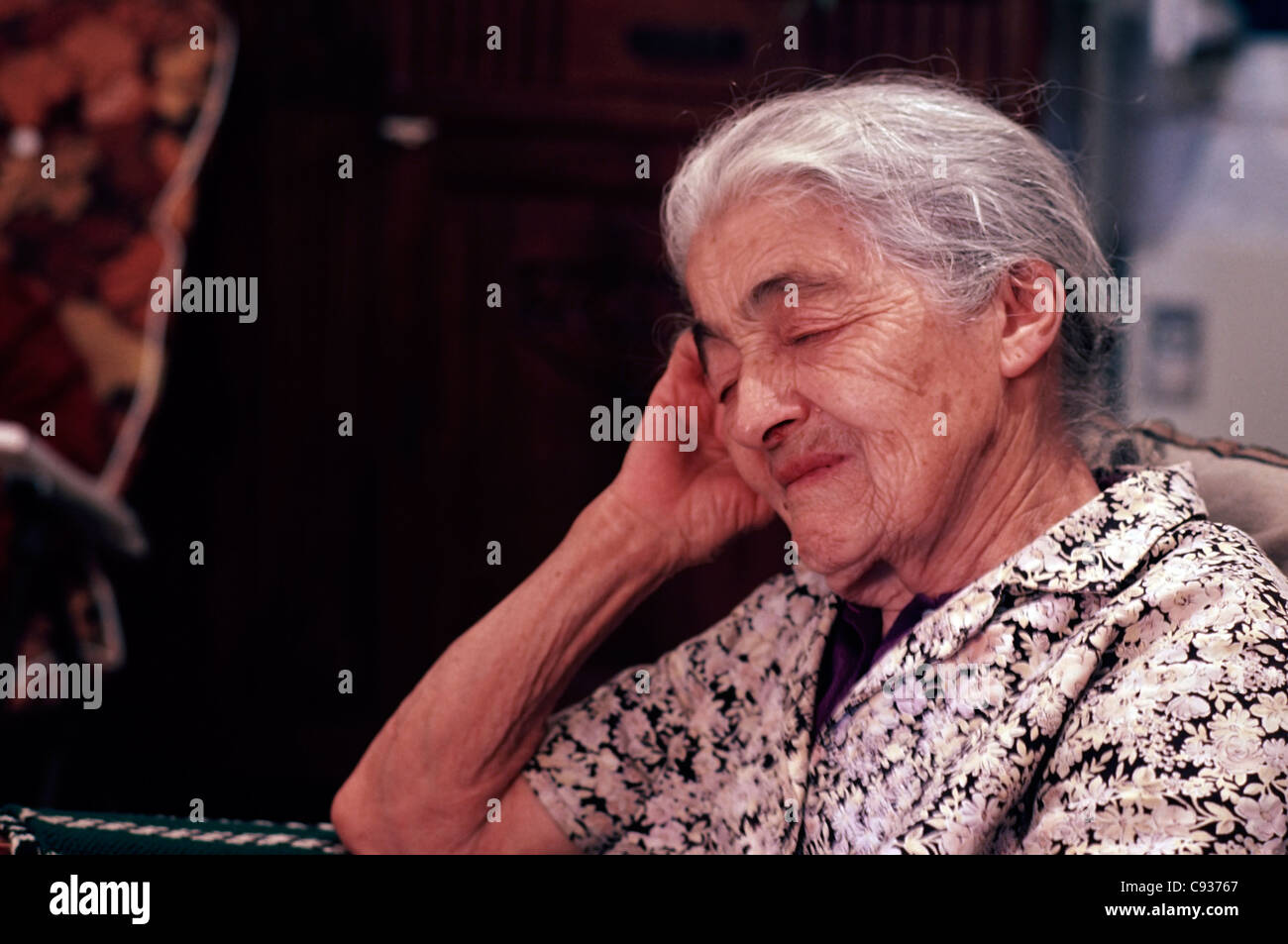 Old woman asleep in chair hi-res stock photography and images - Alamy