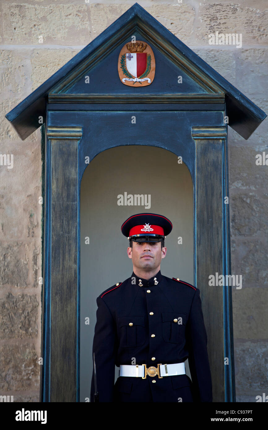 Uniform Guard Military High Resolution Stock Photography and Images - Alamy