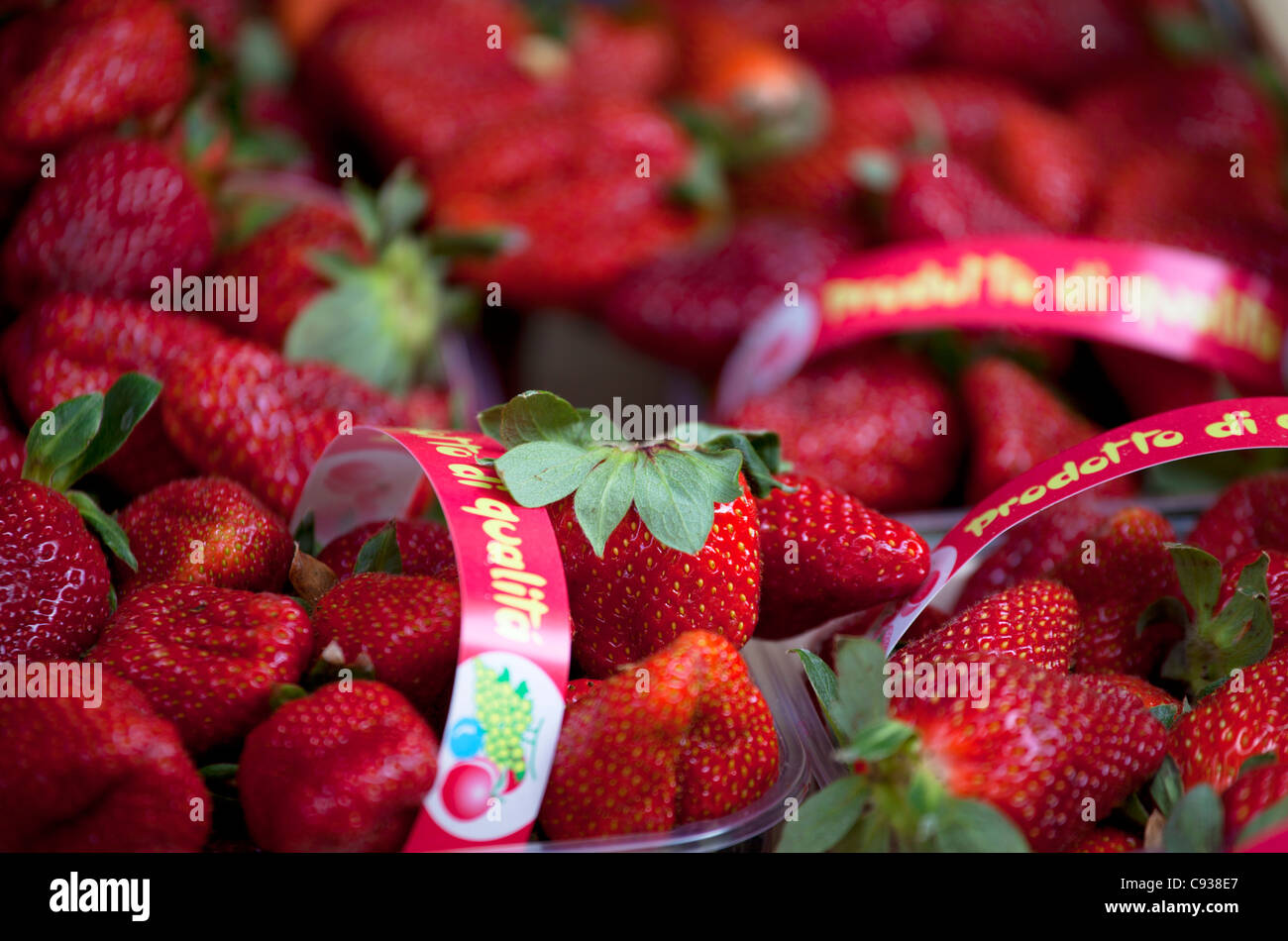 Sicily, Italy, Western Europe; Strawberries for sale at the market ...