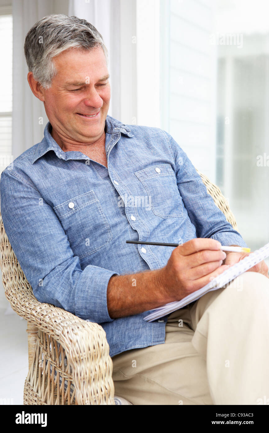 Sketching creativity man artist hi-res stock photography and images - Alamy