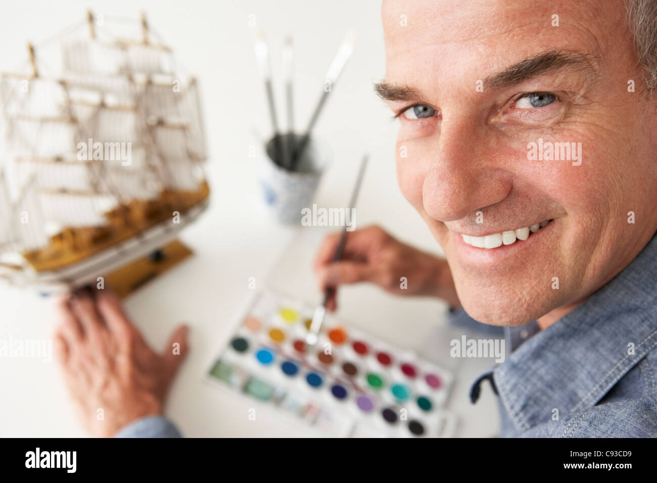 Model ship on table hi-res stock photography and images - Alamy