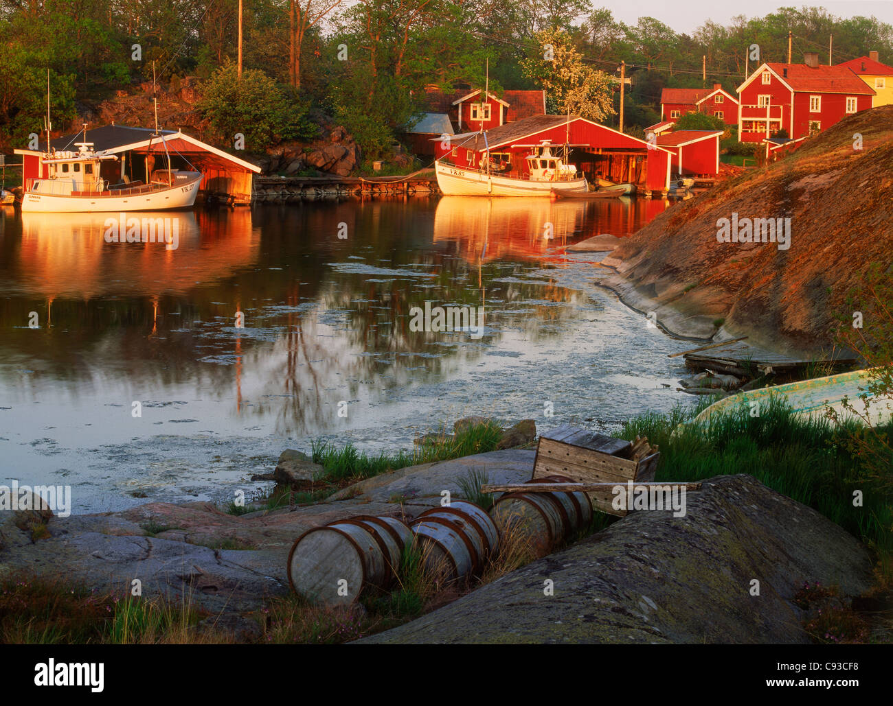 Fishing hamlet at Handelop near Vastervik (Västervik) on Baltic Sea ...