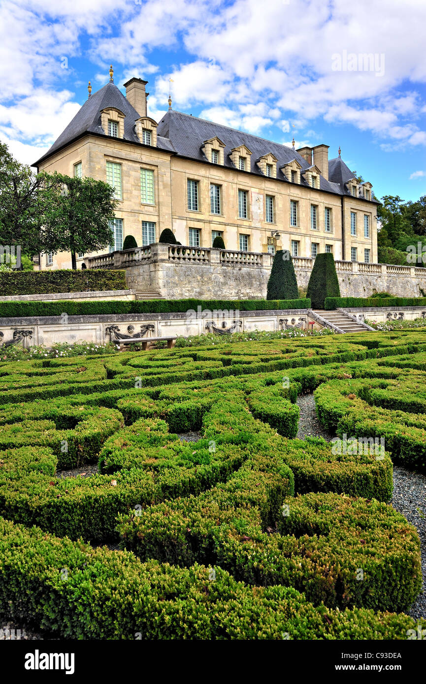 Auvers sur Oise castle, France Stock Photo - Alamy