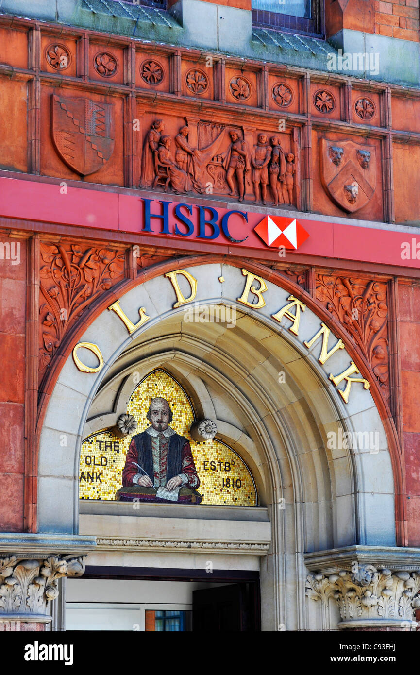 Avon logo hi-res stock photography and images - Alamy