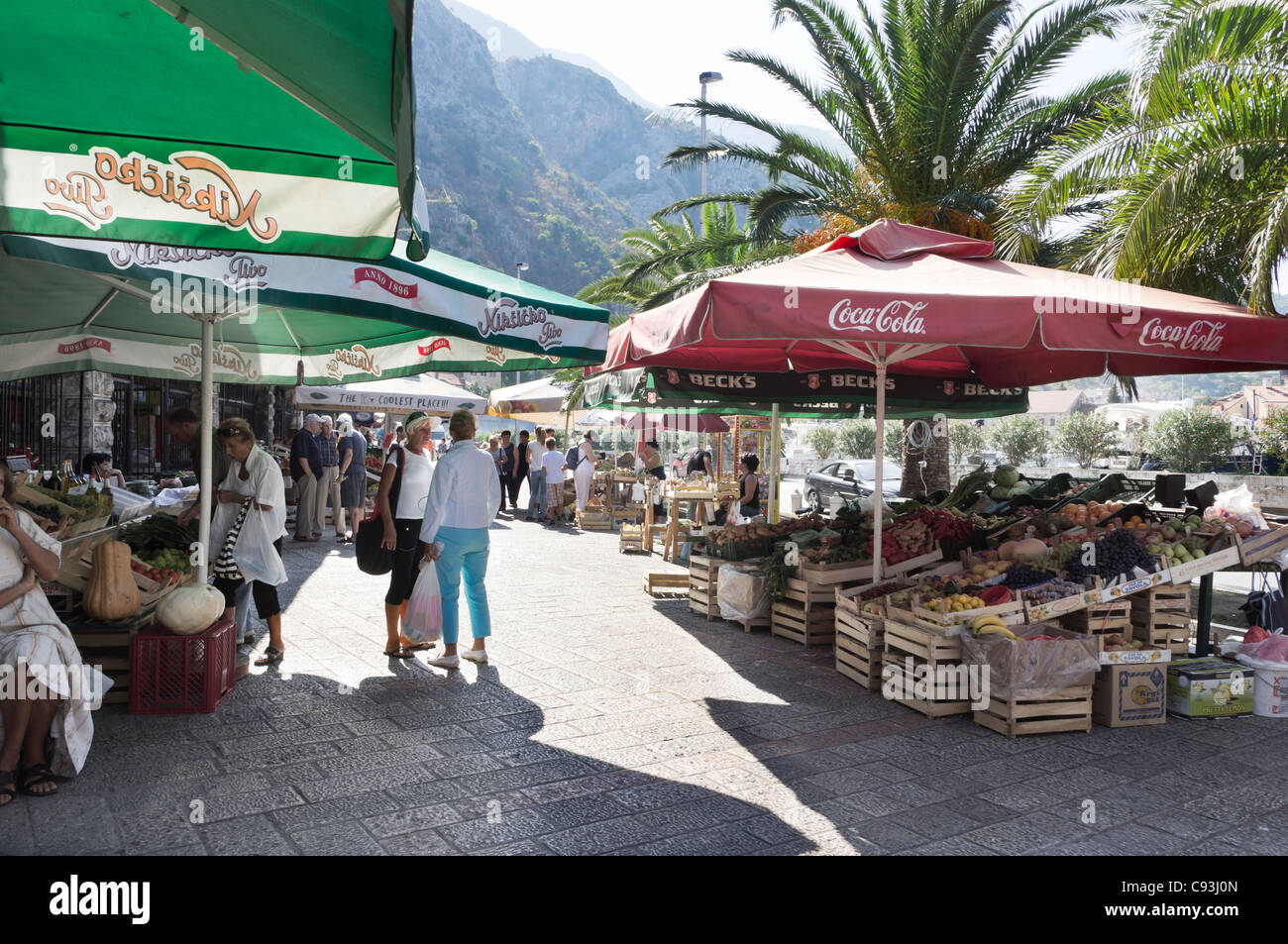 Kotor market hi-res stock photography and images - Alamy