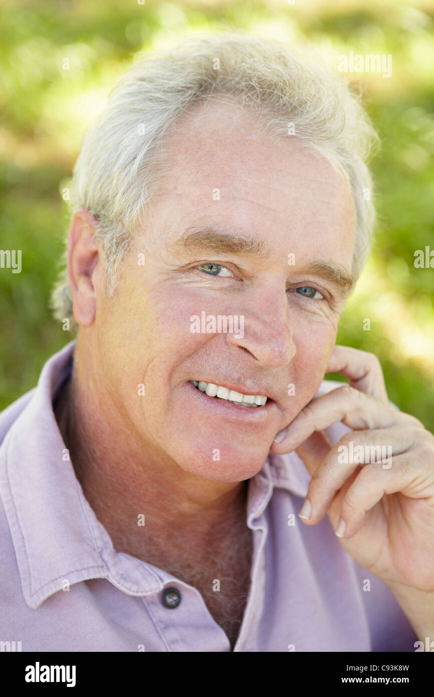 Senior man outdoors Stock Photo - Alamy
