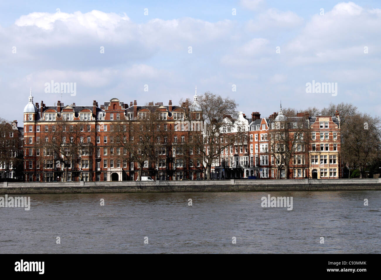 Chelsea Embankment London Stock Photo - Alamy