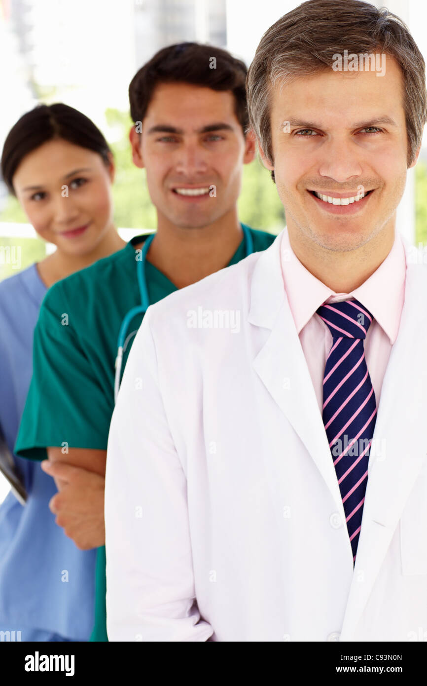 Group of doctors hi-res stock photography and images - Alamy