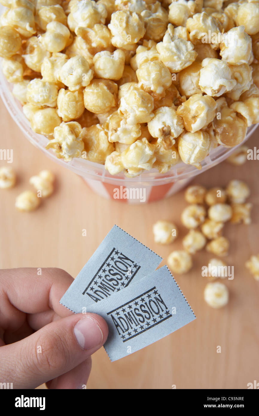 Popcorn and cinema tickets Stock Photo - Alamy