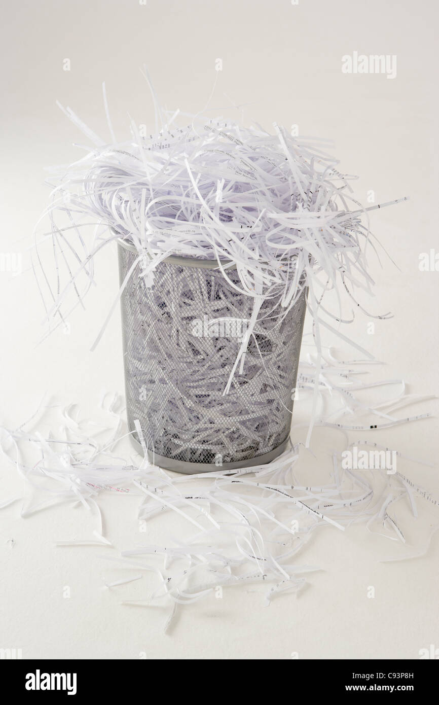 Full paper bin hi-res stock photography and images - Alamy